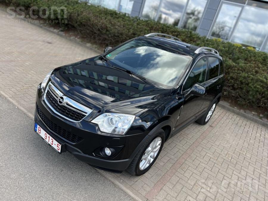 Black Opel Antara 2012 in Riga, with an engine capacity of 2.20 L and mileage of 204 thousand km for 5790 €, photo 4 on AUTOMOTO.COM.LV