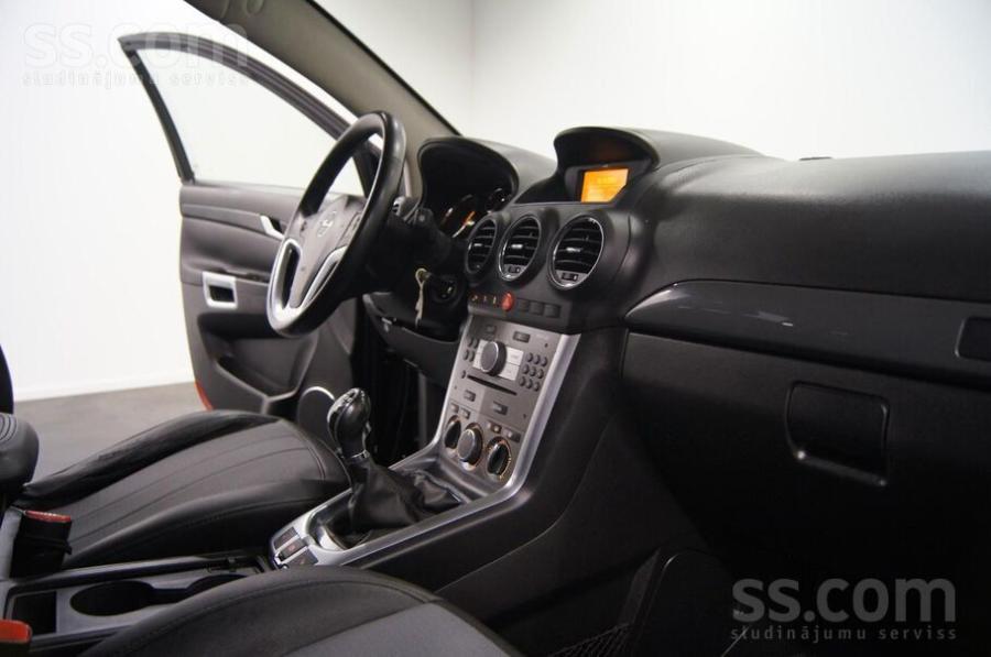 Melns Opel Antara 2012 Ogre, ar dzinēja tilpumu 2.00 L un nobraukumu 121 tūkst. km par 6995 €, foto 6 vietnē AUTOMOTO.COM.LV