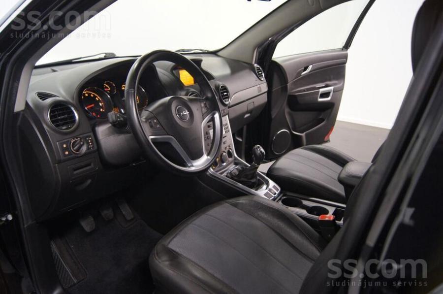 Melns Opel Antara 2012 Ogre, ar dzinēja tilpumu 2.00 L un nobraukumu 121 tūkst. km par 6995 €, foto 14 vietnē AUTOMOTO.COM.LV