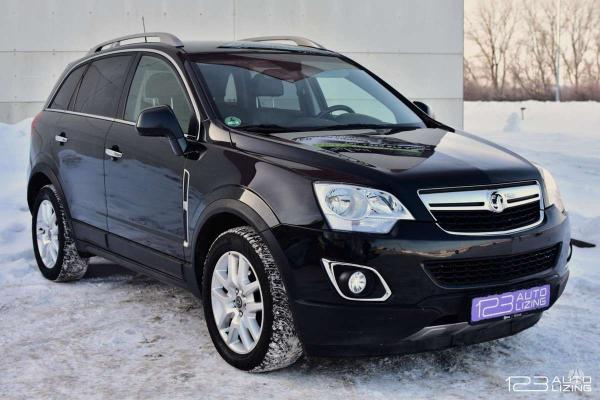 Black Opel Antara 2012 in Kretinga, with an engine capacity of 2.20 L and mileage of 158 thousand km for 5800 €, photo 4 on AUTOMOTO.COM.LV