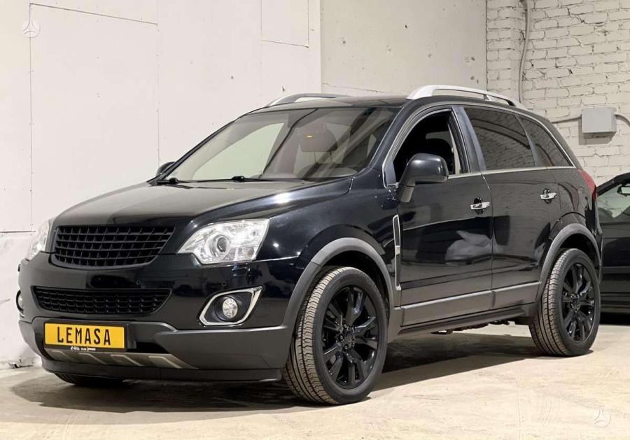 Black Opel Antara 2012 in Klaipeda, with an engine capacity of 2.23 L and mileage of 184 thousand km for 5999 €, photo 15 on AUTOMOTO.COM.LV