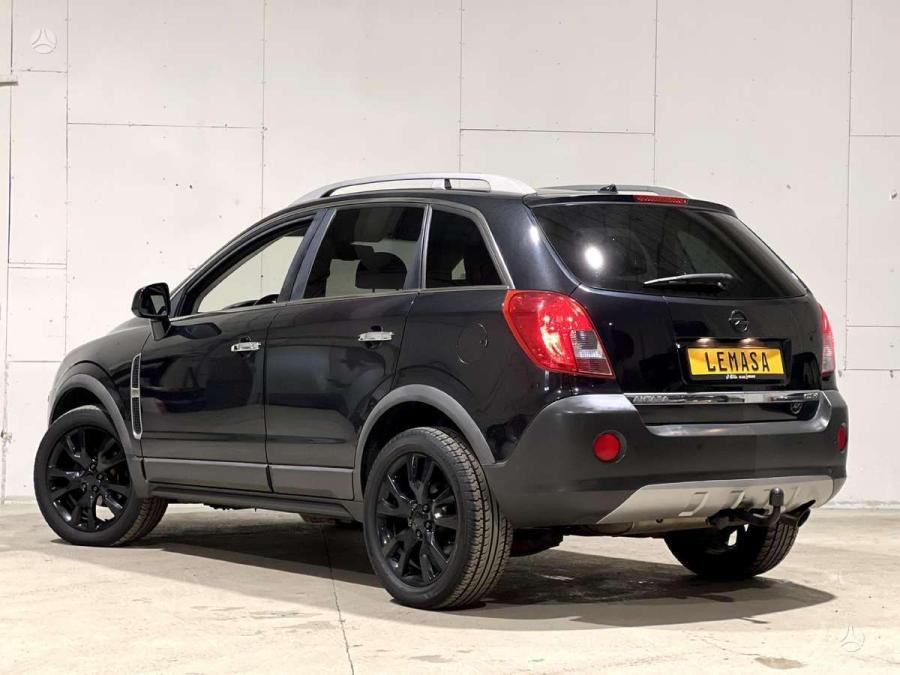 Black Opel Antara 2012 in Klaipeda, with an engine capacity of 2.23 L and mileage of 184 thousand km for 5999 €, photo 32 on AUTOMOTO.COM.LV