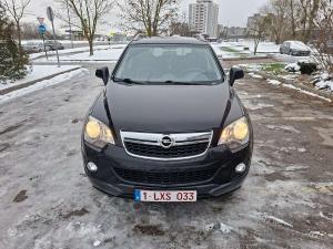 Black Opel Antara 2012 in Kaunas, with an engine capacity of 2.23 L and mileage of 121 thousand km for 5450 €, photo 2 on AUTOMOTO.COM.LV