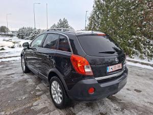 Black Opel Antara 2012 in Kaunas, with an engine capacity of 2.23 L and mileage of 121 thousand km for 5450 €, photo 7 on AUTOMOTO.COM.LV