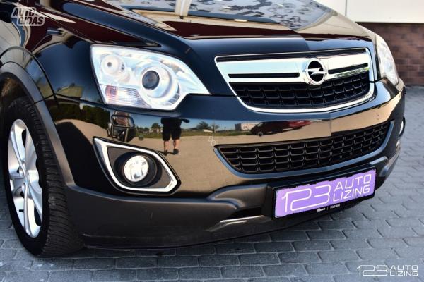 Black Opel Antara 2012 in Kretinga, with an engine capacity of 2.20 L and mileage of 173 thousand km for 5999 €, photo 6 on AUTOMOTO.COM.LV