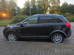 Melns Opel Antara 2012 Rīga, ar dzinēja tilpumu 2.20 L un nobraukumu 244 tūkst. km par 4500 €, foto 5 vietnē AUTOMOTO.COM.LV