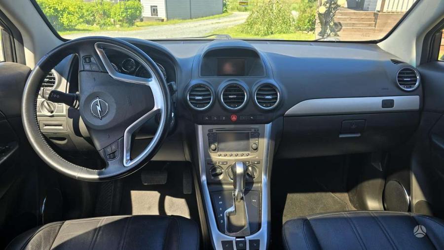 Melns Opel Antara 2012 Plungė, ar dzinēja tilpumu 2.23 L un nobraukumu 232 tūkst. km par 4900 €, foto 8 vietnē AUTOMOTO.COM.LV
