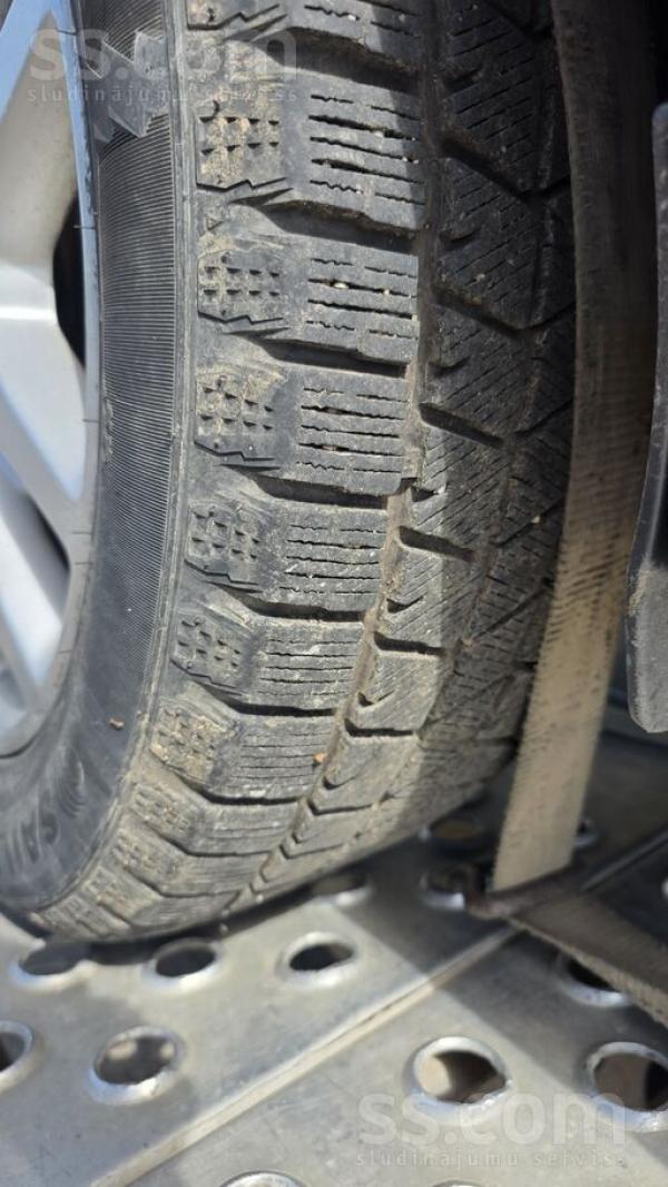 Melns Opel Antara 2012 Liepāja, ar dzinēja tilpumu 2.20 L un nobraukumu 167 tūkst. km par 4000 €, foto 8 vietnē AUTOMOTO.COM.LV