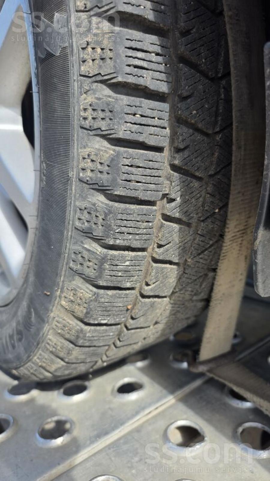 Melns Opel Antara 2012 Liepāja, ar dzinēja tilpumu 2.20 L un nobraukumu 167 tūkst. km par 4000 €, foto 9 vietnē AUTOMOTO.COM.LV