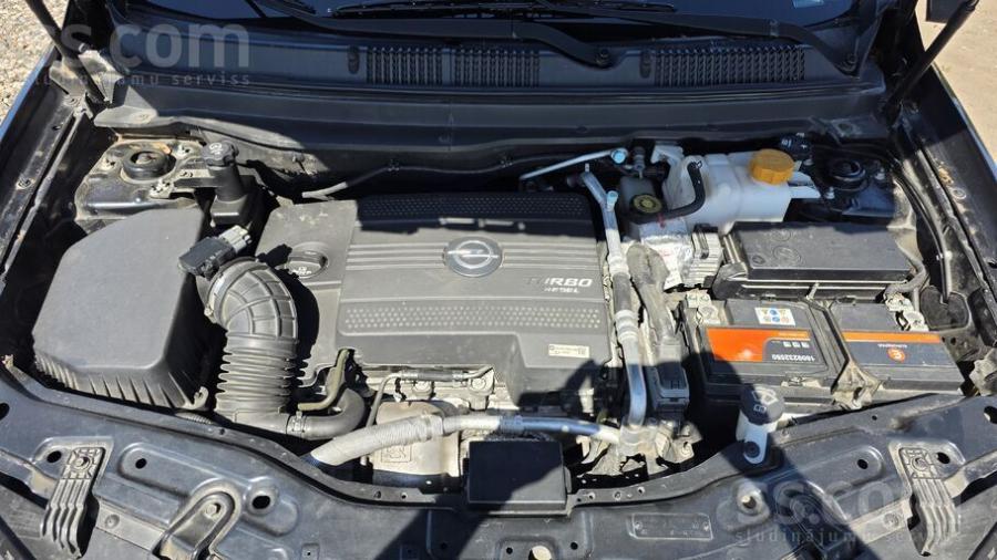 Melns Opel Antara 2012 Liepāja, ar dzinēja tilpumu 2.20 L un nobraukumu 167 tūkst. km par 4000 €, foto 11 vietnē AUTOMOTO.COM.LV