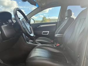 Black Opel Antara 2012 in Saldus, with an engine capacity of 2.20 L and mileage of 251 thousand km for 5999 €, photo 9 on AUTOMOTO.COM.LV