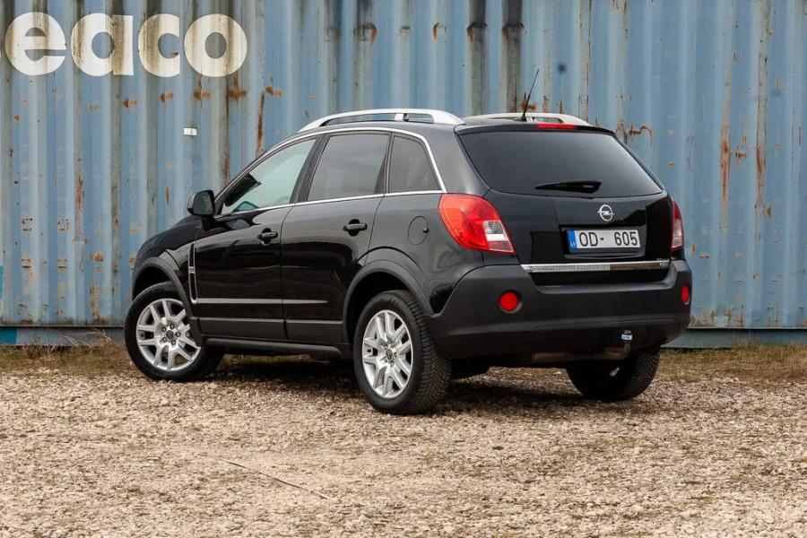 Melns Opel Antara 2012 Rīga, ar dzinēja tilpumu 2.20 L un nobraukumu 145 tūkst. km par 7995 €, foto 3 vietnē AUTOMOTO.COM.LV