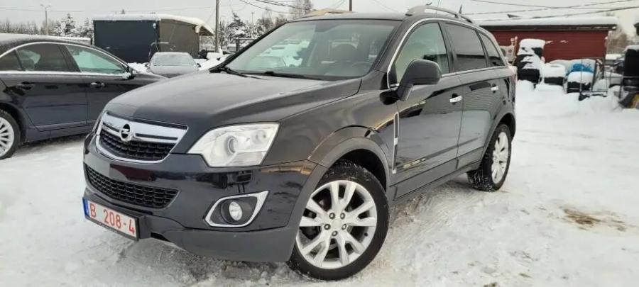 Black Opel Antara 2012 in Riga, with an engine capacity of 2.20 L and mileage of 199 thousand km for 8200 €, photo 4 on AUTOMOTO.COM.LV