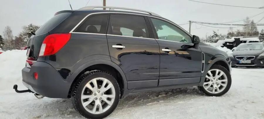 Black Opel Antara 2012 in Riga, with an engine capacity of 2.20 L and mileage of 199 thousand km for 8200 €, photo 11 on AUTOMOTO.COM.LV