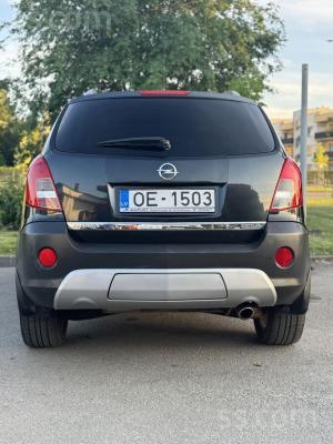 Black Opel Antara 2012 in Riga, with an engine capacity of 2.20 L and mileage of 184 thousand km for 5100 €, photo 7 on AUTOMOTO.COM.LV