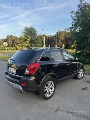 Black Opel Antara 2012 in Riga, with an engine capacity of 2.20 L and mileage of 184 thousand km for 5100 €, photo 8 on AUTOMOTO.COM.LV