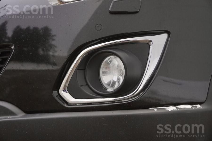 Black Opel Antara 2012 in Riga, with an engine capacity of 2.20 L and mileage of 184 thousand km for 5100 €, photo 10 on AUTOMOTO.COM.LV