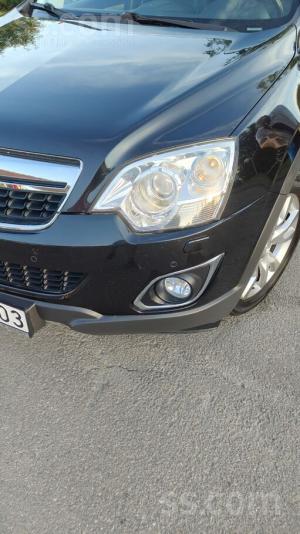 Black Opel Antara 2012 in Riga, with an engine capacity of 2.20 L and mileage of 184 thousand km for 5100 €, photo 11 on AUTOMOTO.COM.LV