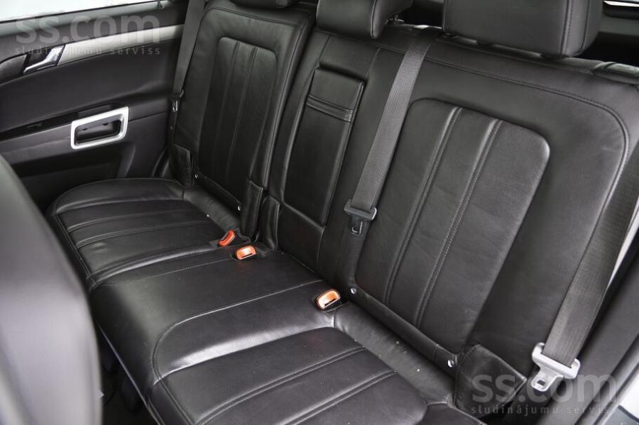 Black Opel Antara 2012 in Riga, with an engine capacity of 2.20 L and mileage of 184 thousand km for 5100 €, photo 17 on AUTOMOTO.COM.LV