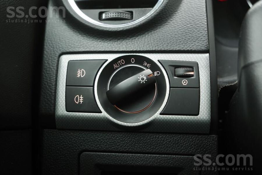 Black Opel Antara 2012 in Riga, with an engine capacity of 2.20 L and mileage of 184 thousand km for 5100 €, photo 20 on AUTOMOTO.COM.LV