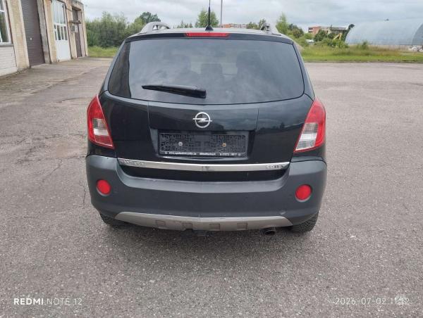 Black Opel Antara 2012 in Kelme, with an engine capacity of 2.23 L and mileage of 180 thousand km for 3350 €, photo 5 on AUTOMOTO.COM.LV