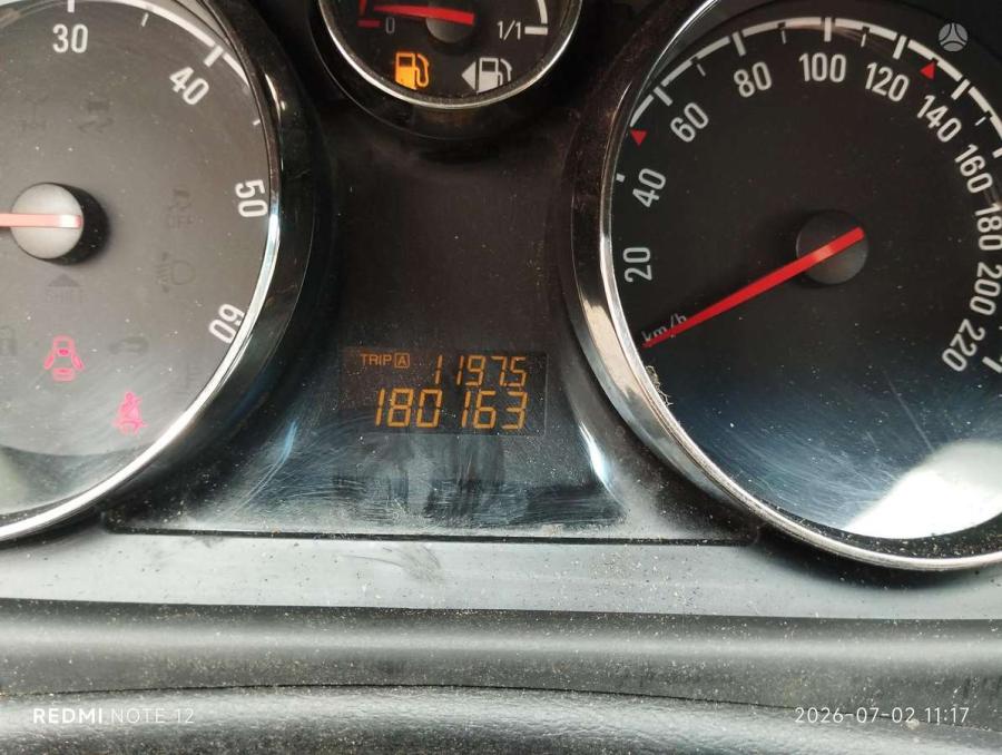 Melns Opel Antara 2012 Kelmė, ar dzinēja tilpumu 2.23 L un nobraukumu 180 tūkst. km par 3350 €, foto 12 vietnē AUTOMOTO.COM.LV