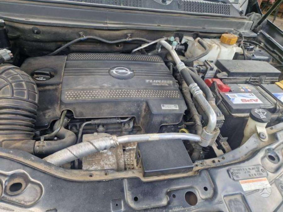 Melns Opel Antara 2012 Prienai, ar dzinēja tilpumu 2.23 L un nobraukumu 253 tūkst. km par 4400 €, foto 9 vietnē AUTOMOTO.COM.LV