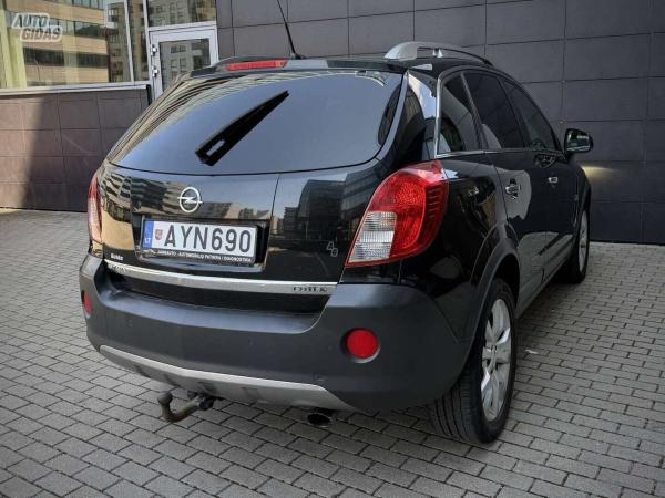 Black Opel Antara 2012 in Vilnius, with an engine capacity of 2.20 L and mileage of 184 thousand km for 3490 €, photo 5 on AUTOMOTO.COM.LV