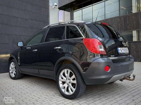 Black Opel Antara 2012 in Vilnius, with an engine capacity of 2.20 L and mileage of 184 thousand km for 3490 €, photo 6 on AUTOMOTO.COM.LV