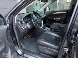 Black Opel Antara 2012 in Vilnius, with an engine capacity of 2.20 L and mileage of 184 thousand km for 3490 €, photo 21 on AUTOMOTO.COM.LV