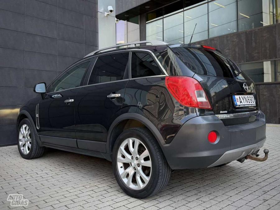 Black Opel Antara 2012 in Vilnius, with an engine capacity of 2.20 L and mileage of 184 thousand km for 3490 €, photo 7 on AUTOMOTO.COM.LV