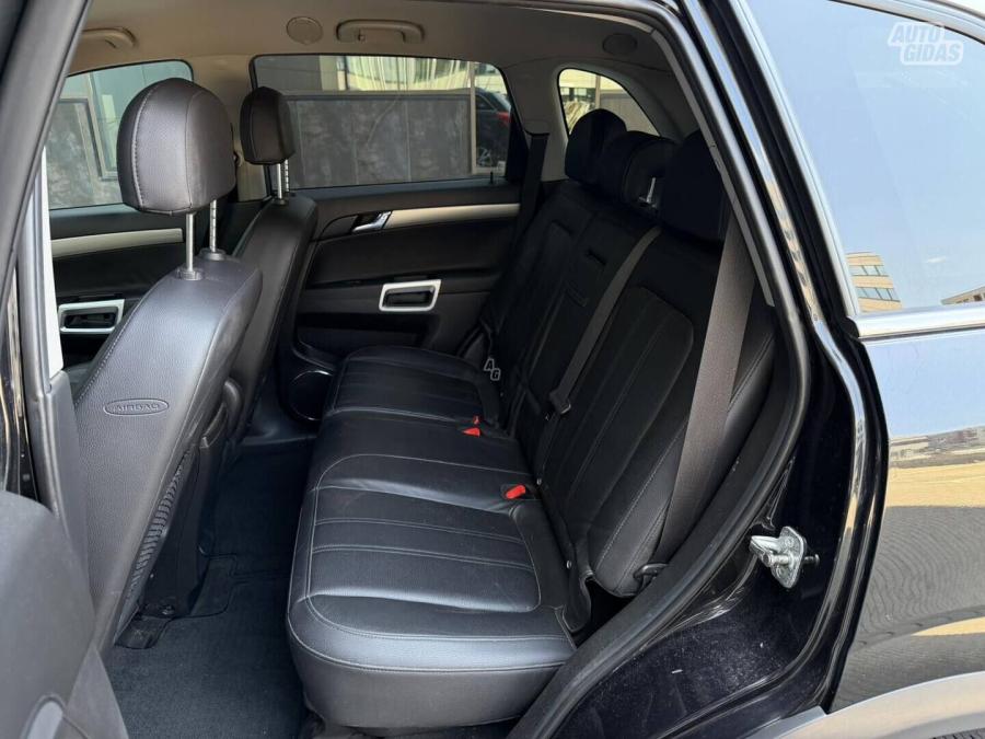 Black Opel Antara 2012 in Vilnius, with an engine capacity of 2.20 L and mileage of 184 thousand km for 3490 €, photo 19 on AUTOMOTO.COM.LV