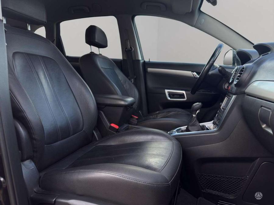 Melns Opel Antara 2012 Kauņa, ar dzinēja tilpumu 2.20 L un nobraukumu 181 tūkst. km par 5499 €, foto 9 vietnē AUTOMOTO.COM.LV