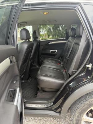 Black Opel Antara 2012 in Ventspils, with an engine capacity of 2.20 L and mileage of 140 thousand km for 5990 €, photo 22 on AUTOMOTO.COM.LV
