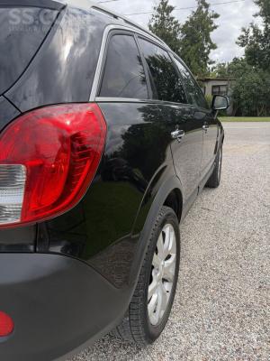 Black Opel Antara 2012 in Ventspils, with an engine capacity of 2.20 L and mileage of 140 thousand km for 5990 €, photo 25 on AUTOMOTO.COM.LV
