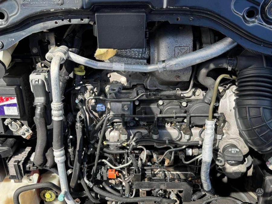 Melns Opel Antara 2012 Utena, ar dzinēja tilpumu 2.23 L un nobraukumu 251 tūkst. km par 2800 €, foto 16 vietnē AUTOMOTO.COM.LV