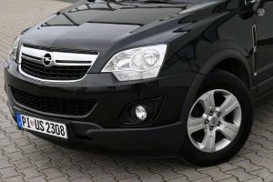 Black Opel Antara 2013 in Kretinga, with an engine capacity of 2.23 L and mileage of 218 thousand km for 5799 €, photo 4 on AUTOMOTO.COM.LV