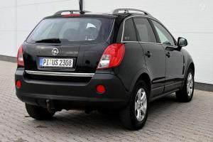 Black Opel Antara 2013 in Kretinga, with an engine capacity of 2.23 L and mileage of 218 thousand km for 5799 €, photo 7 on AUTOMOTO.COM.LV