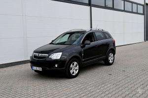 Black Opel Antara 2013 in Kretinga, with an engine capacity of 2.23 L and mileage of 218 thousand km for 5799 €, photo 14 on AUTOMOTO.COM.LV