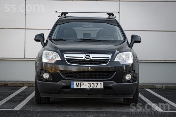 Black Opel Antara 2013 in Riga, with an engine capacity of 2.20 L and mileage of 0 thousand km for 5990 €, photo 2 on AUTOMOTO.COM.LV