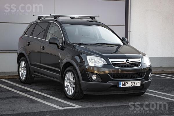 Black Opel Antara 2013 in Riga, with an engine capacity of 2.20 L and mileage of 0 thousand km for 5990 €, photo 3 on AUTOMOTO.COM.LV