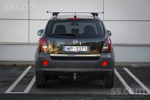 Black Opel Antara 2013 in Riga, with an engine capacity of 2.20 L and mileage of 0 thousand km for 5990 €, photo 6 on AUTOMOTO.COM.LV