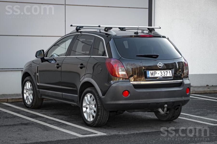 Black Opel Antara 2013 in Riga, with an engine capacity of 2.20 L and mileage of 0 thousand km for 5990 €, photo 7 on AUTOMOTO.COM.LV