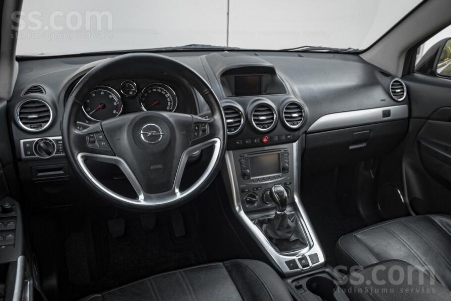 Black Opel Antara 2013 in Riga, with an engine capacity of 2.20 L and mileage of 0 thousand km for 5990 €, photo 19 on AUTOMOTO.COM.LV