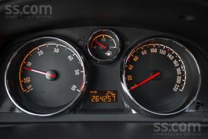 Black Opel Antara 2013 in Riga, with an engine capacity of 2.20 L and mileage of 0 thousand km for 5990 €, photo 20 on AUTOMOTO.COM.LV