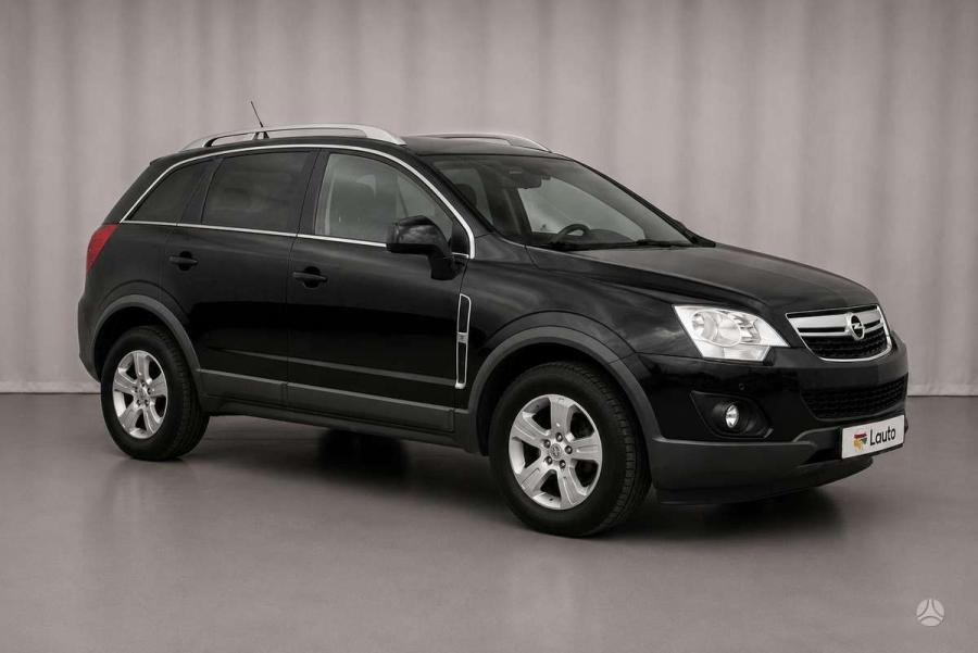 Black Opel Antara 2013 in Vilnius, with an engine capacity of 2.23 L and mileage of 275 thousand km for 5790 €, photo 3 on AUTOMOTO.COM.LV
