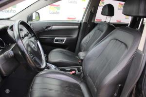Black Opel Antara 2013 in Vilnius, with an engine capacity of 2.23 L and mileage of 275 thousand km for 5790 €, photo 6 on AUTOMOTO.COM.LV
