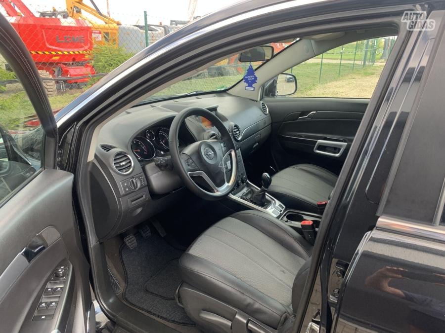 Black Opel Antara 2013 in Kaunas, with an engine capacity of 2.20 L and mileage of 240 thousand km for 5199 €, photo 34 on AUTOMOTO.COM.LV