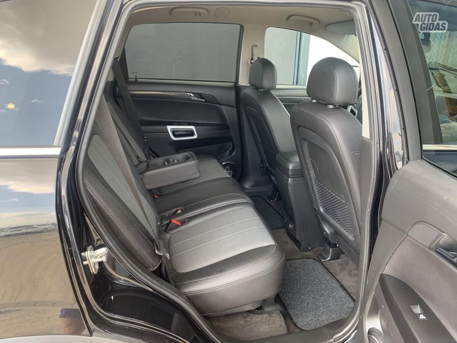 Black Opel Antara 2013 in Kaunas, with an engine capacity of 2.20 L and mileage of 240 thousand km for 5199 €, photo 61 on AUTOMOTO.COM.LV