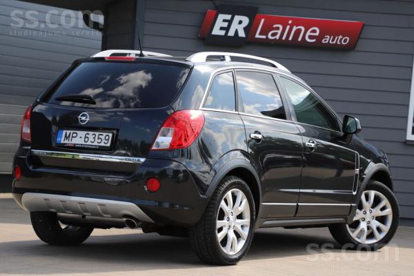 Black Opel Antara 2013 in Tukums, with an engine capacity of 2.20 L and mileage of 232 thousand km for 3500 €, photo 3 on AUTOMOTO.COM.LV